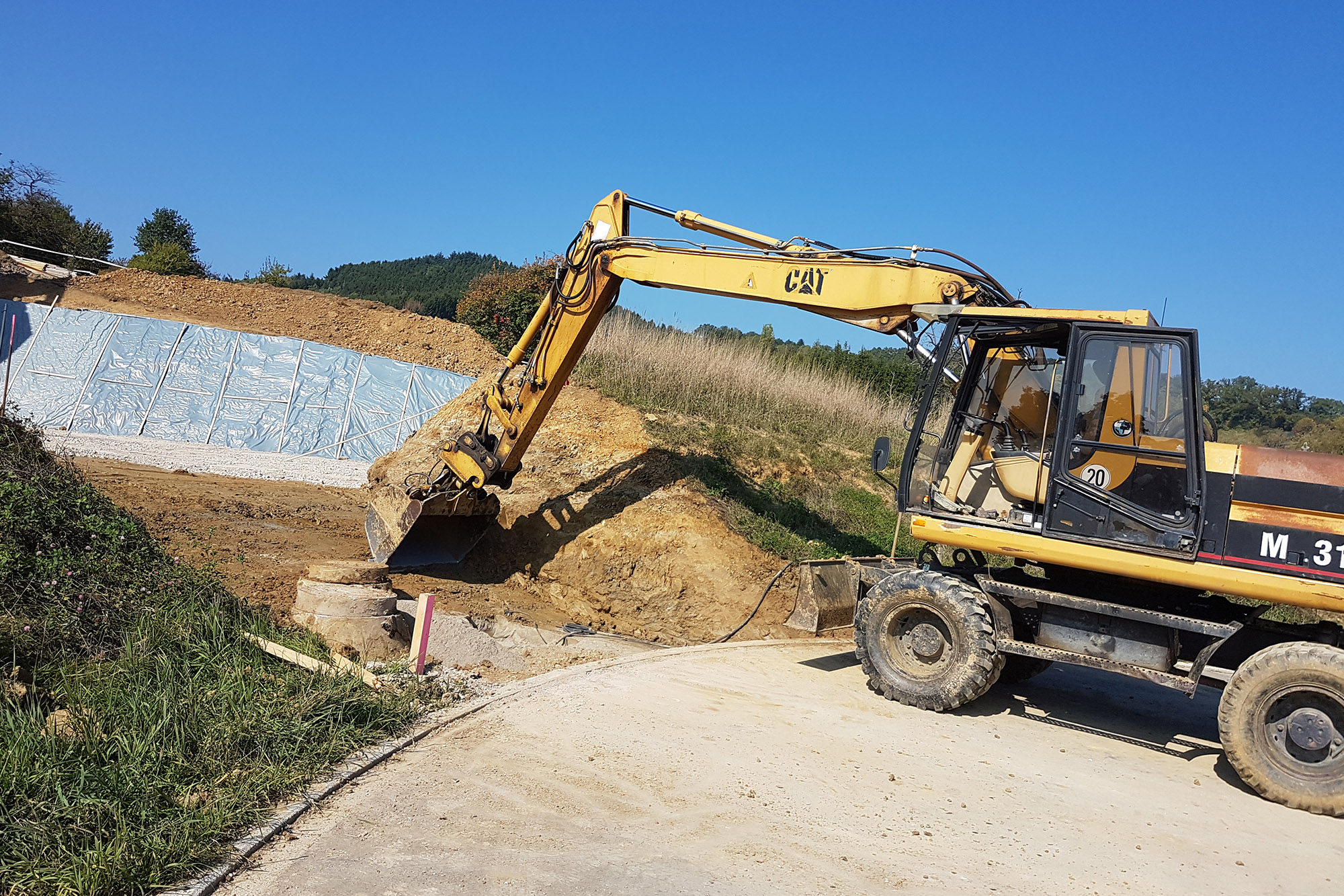 Aushub und Bodenplatte - Unser Holzhaus